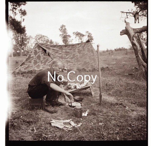 NEGATIVE WW2 TANK unit in Russia 1941/42 - Camp cooking camozelt X242/1 ...