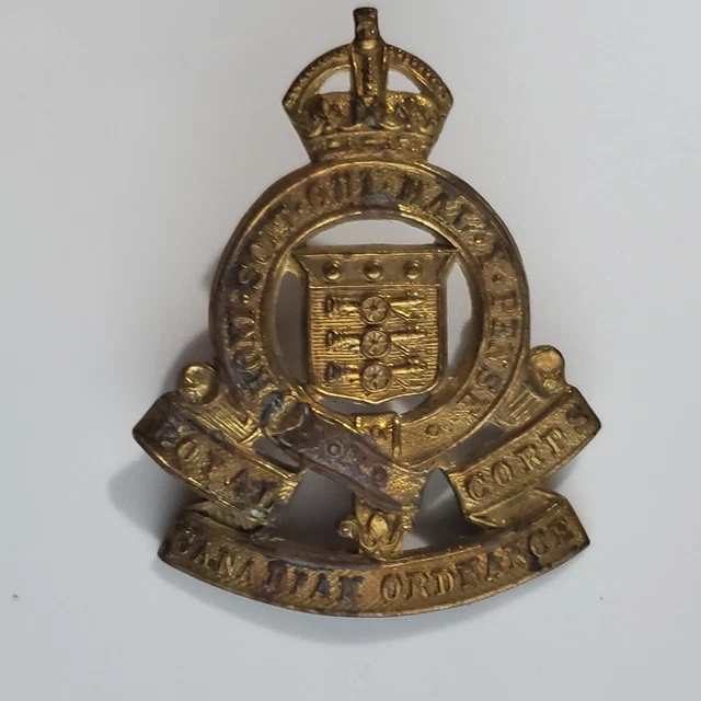 CANADIAN ARMY BADGE: Royal Canadian Ordnance Corps Cap Badge KC $14.87 ...
