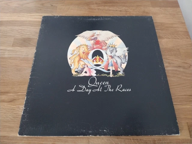 QUEEN - A Day At The Races - 1976 1st Press Gatefold Vinyl LP 12" Record EMTC104 £12.99 ...