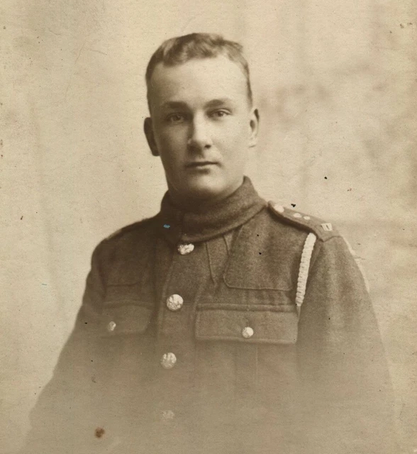 WW1 MILITARY PHOTOGRAPH portrait soldier British Army RPPC postcard #26 ...