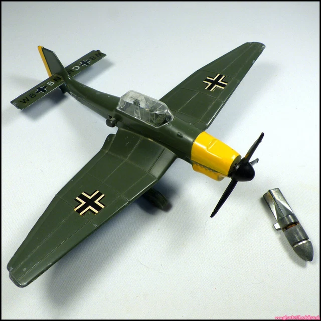 DINKY TOYS JUNKERS JU 87 B Stuka 721 + BOMB Die Cast VINTAGE Aeroplane ...