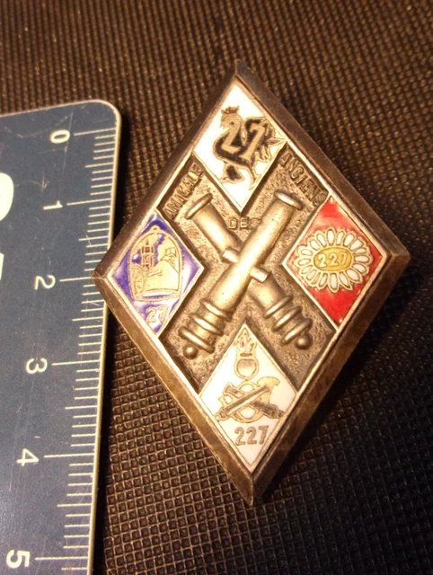 RARE: INSIGNE AMICALE des anciens 27 et 227° Régiment d'Artillerie ...