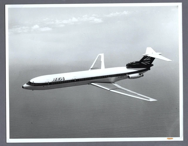 BEA BRITISH EUROPEAN Airways Trident Three 3 G-Awyz Original Airline ...