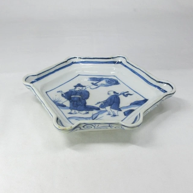 P0912: VINTAGE CHINESE blue-and-white porcelain unusual shaped plate £ ...