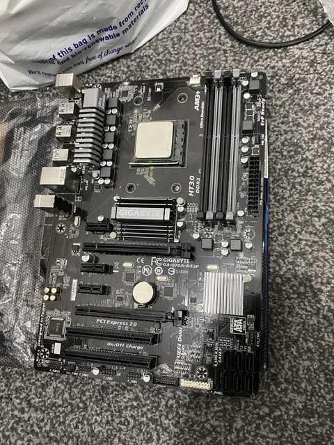 GIGABYTE 970A-D3, AM3+ (plus), AMD (GA-970A-D3) Motherboard WITH AMD FX ...