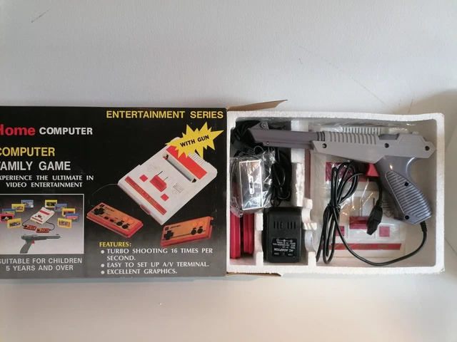 FAMICLONE 8 BIT clone 80s-90s ! ! never used ! ! Boxed,excellect ...