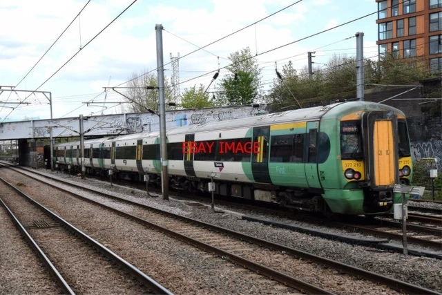 PHOTO CLASS 377 Electrostar 4-Car Emu No 377 210 Passing West Hampstead ...
