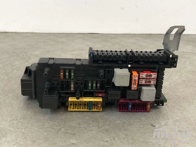 MERCEDES-BENZ E-CLASS FUSE Relay Box Fusebox Unit E 300 Hybrid ...