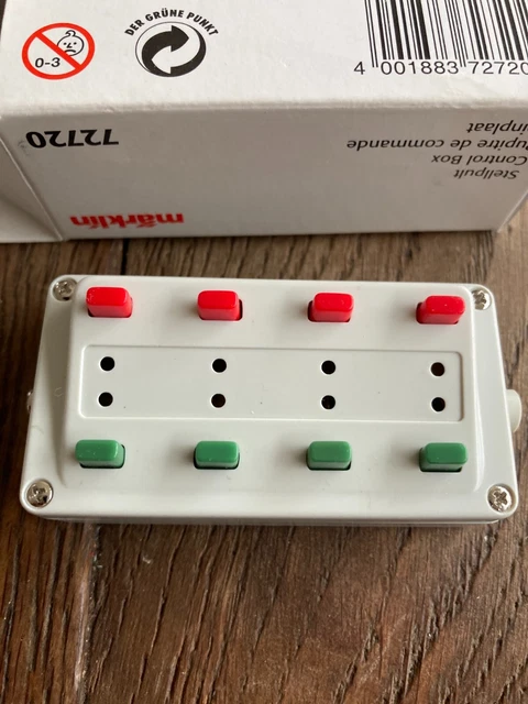 MÄRKLIN LOT DE 4 Pupitres De Commande Ref 72720 Neuf En Boite EUR 80,00 ...