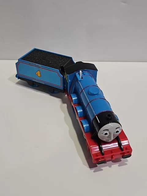 THOMAS & FRIENDS Trackmaster Gordon 2009 Gordon & #4 Tender Motorized ...