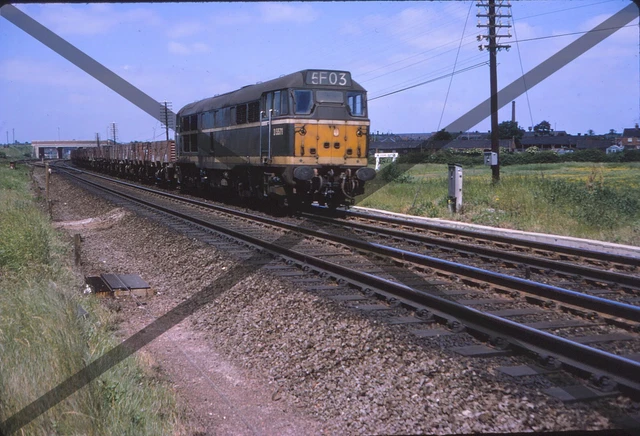 RAILWAY LOCOMOTIVE 35MM Slide – Class 31 D5571 On Freight At Newark ...