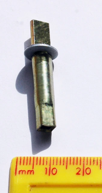 SMITHS CHRONOMETRIC SPEEDOMETER/TACHOMETER cable drive connector £8.95 ...