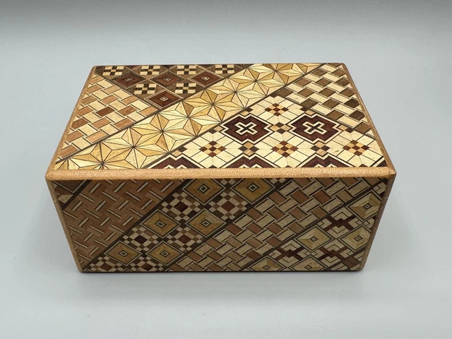 VINTAGE JAPANESE YOSEGI Wood Puzzle Personal Trick Box Multiple Steps ...