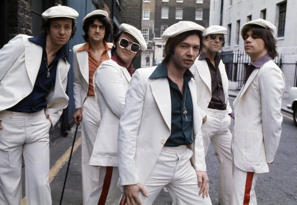 ENGLISH POP GROUP The Rubettes 1974 OLD MUSIC PHOTO 1 $8.50 - PicClick AU