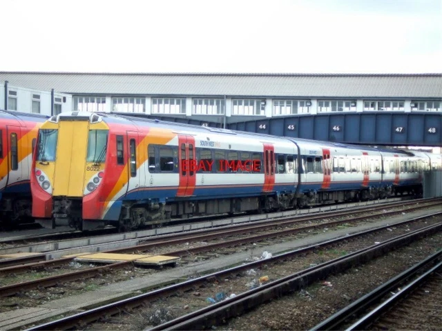 PHOTO (45)8022 Class 458 Emu No (45)8022 Of South West Trains In Their ...
