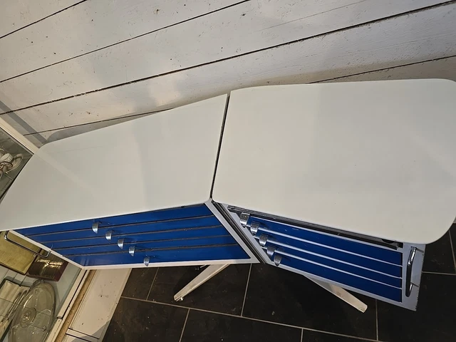 MEUBLE DE DENTISTE Meuble de Métier GALLUS des Années 60 EUR 750,00 ...