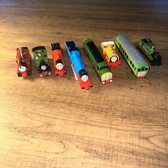 ERTL THOMAS THE Tank Engine Trains Bundle of 8 £22.00 - PicClick UK
