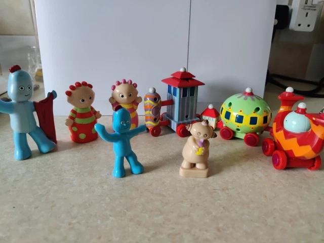 IN THE NIGHT Garden Bundle Upsy Daisy Iggle Piggle Press And Go Toys ...