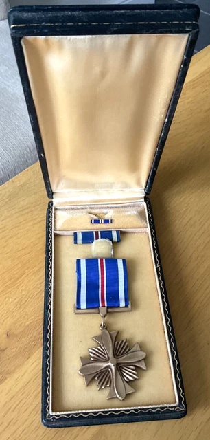 WW2 VIETNAM USMC US Air Force DFC Distinguished Flying Cross Medal ...