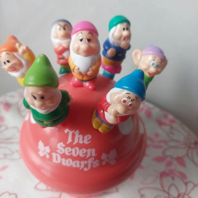 ARTICLE TOKYO DISNEYLAND Goods Selection sept nains stylo signature 7 ...