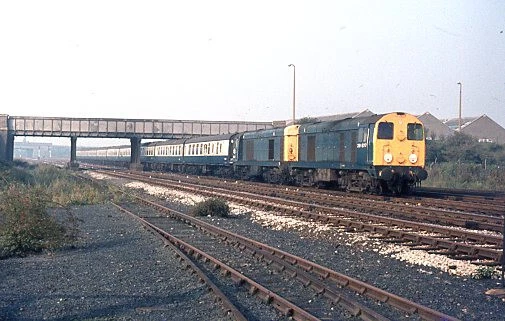 ORIGINAL COLOUR SLIDE of 20077 BR class 20 diesel loco £2.25 - PicClick UK