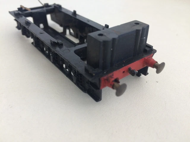 HORNBY CHINA FLYING Scotsman Tender Drive Chassis Frame Sprung Buffers ...