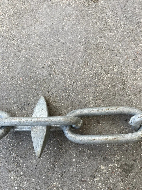 GALVANISED STEEL SPIKED Chain 12 Metre Long (Heavy) £25.00 - PicClick UK