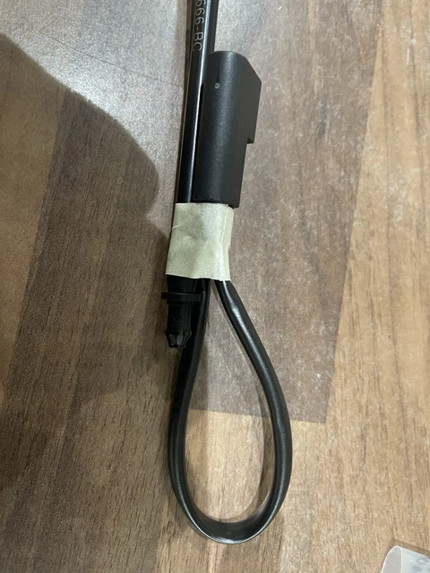 GENUINE FORD KUGA Mk2 Front Heated Washer Jet 2017-2020 2251200 £34.99 ...