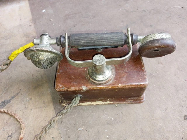 EARLY TELEPHONE WITH Braided Cord And Hook Handset. Vintage Antique ...