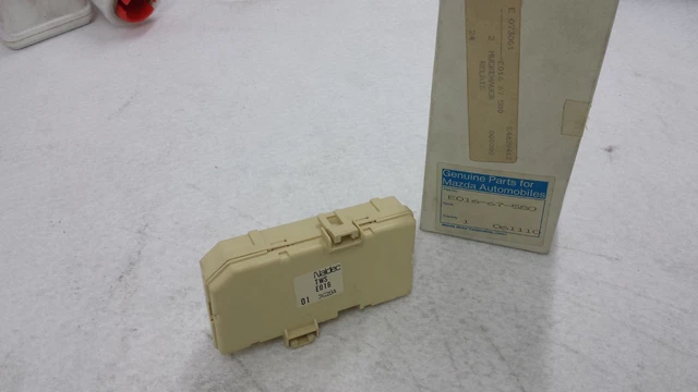 ORIGINAL MAZDA FUSE box central electric fuse box NALDEC TWS E016 £126. ...