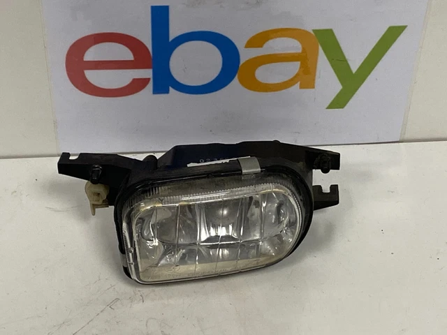 MERCEDES BENZ W203 C Class Facelift Front Bumper Fog Light Left Side £ ...