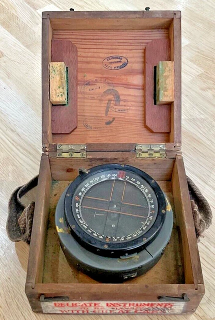 VINTAGE WW2 AIR Ministry Aircraft P11 Compass - 6A/1672 £125.00 ...