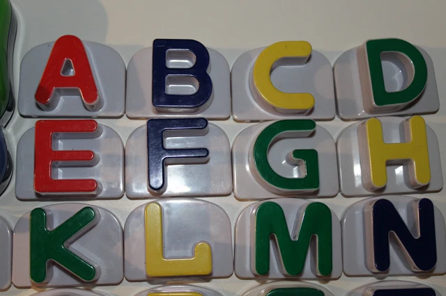 LEAPFROG FRIDGE PHONICS Magnetic Large Alphabet Full Complete Leap Frog ...