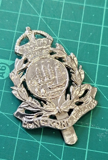 HONG KONG POLICE King Crown Cap badge £49.99 - PicClick UK