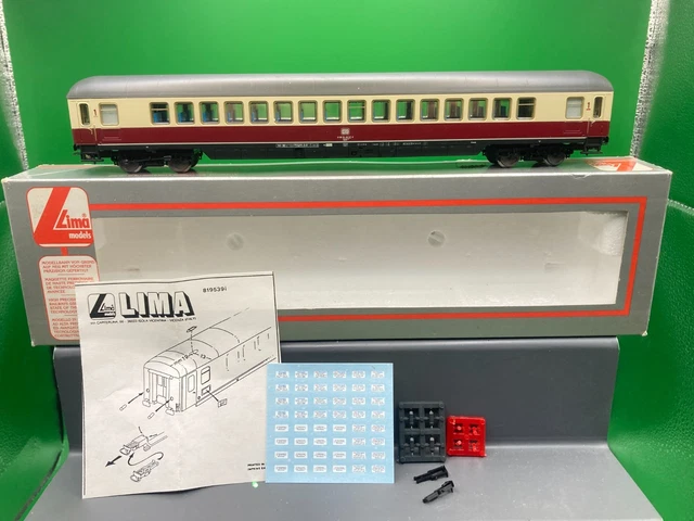 LIMA HO 309510 1st CLASS TEE EXPRESS COACH type Apmh121 RED/CREAM ...