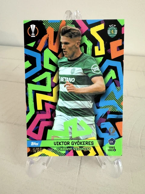 VIKTOR GYOKERES/99 ROOKIE UEFA Topps Calcio Vibrante Velocità Parallela ...