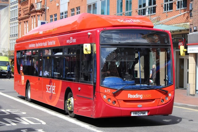 415 YR13PNK READING Buses 6x4 Quality Bus Photo C EUR 3,78 - PicClick FR