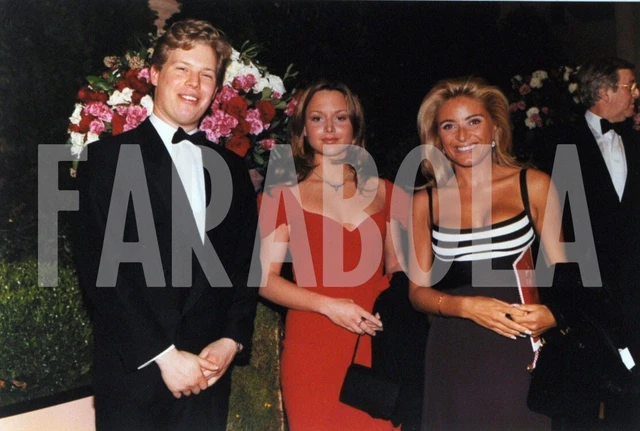 PHOTO DE PRESSE vintage de Bal Rose, Grimaldi, 1997, tirage 18 X 12 CM ...