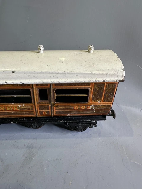 BING O GUAGE LNER TEAK 3rd CLASS COACH & guard van 1921 TIN PLATE nice ...