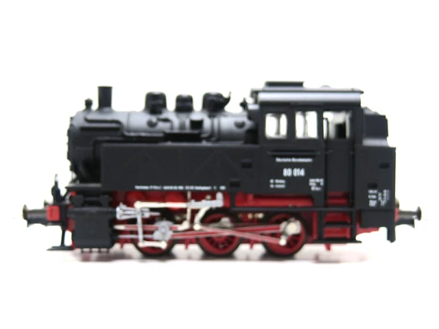 BR 80 014 delle ferrovie dello Stato, locomotiva a vapore manovra ...