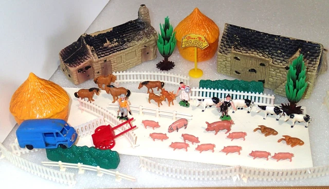 VINTAGE BLUE BOX FARM Scene Plastic Toy Animals & Farmhouse, Truck ...