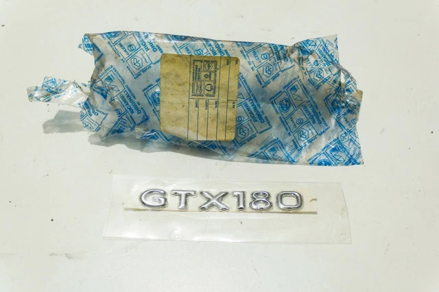 TARGHETTA ADESIVA LATERALE fregio Stemma Piaggio Hexagon GTX 180 576028 ...