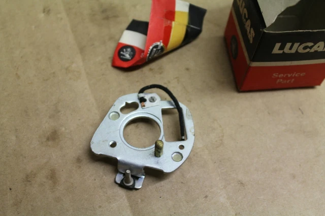 NOS LUCAS 422318 Dm2 Distributor Base Plate, Jaguar,Landrover,Morris ...