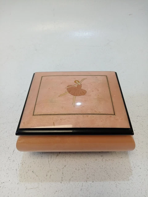 VINTAGE TORNA A Surriento Ballerina Design Wind Up Music Box Tested ...