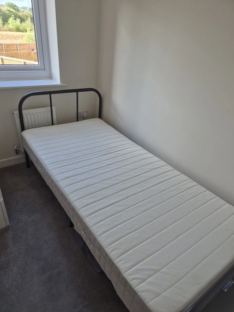 SINGLE METAL BED Frame With Ikea Mattress, Good Condition £31.88 - PicClick UK