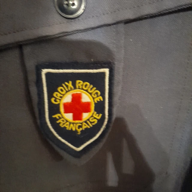 UNIFORME D'ÉPOQUE CROIX-ROUGE Française EUR 20,00 - PicClick FR