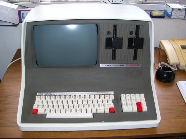 ULTRA RARE VINTAGE Intertec Superbrain Qd Computer (Vgc) £895.00 ...