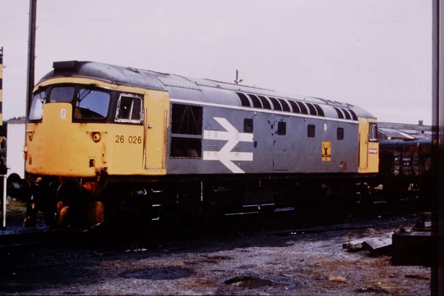 BRITISH RAIL DIESEL Loco 26026 Railway Slide Ref 3482 £2.00 - PicClick UK