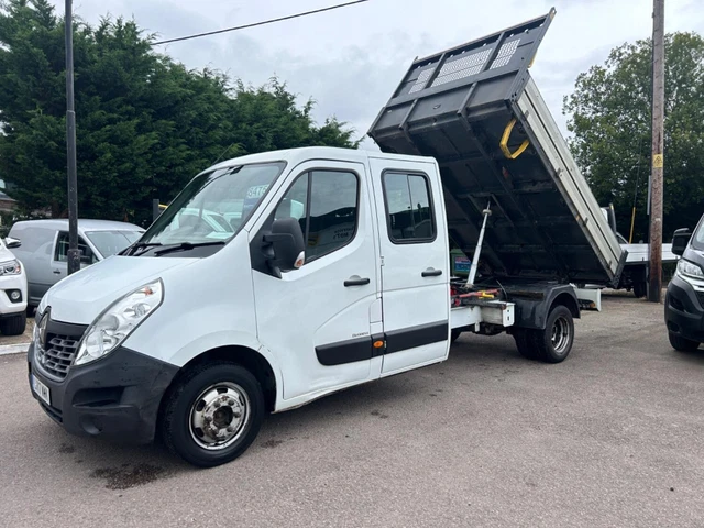 RENAULT MASTER 2.3 Tipper Double Cab LL35TW dCi 130 8475 + VAT £10,170. ...