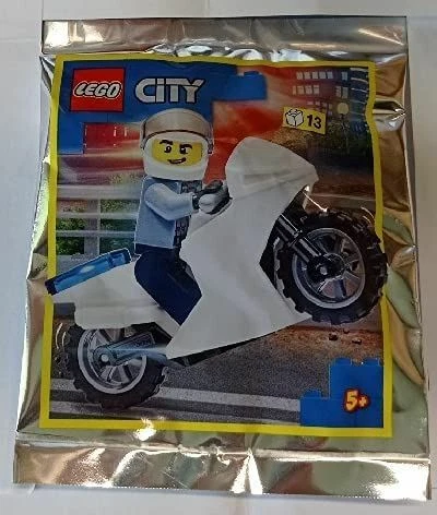 LEGO CITY POLICEMAN Minifigure and Motorbike Foil Pack Set 952103 £5.95 ...